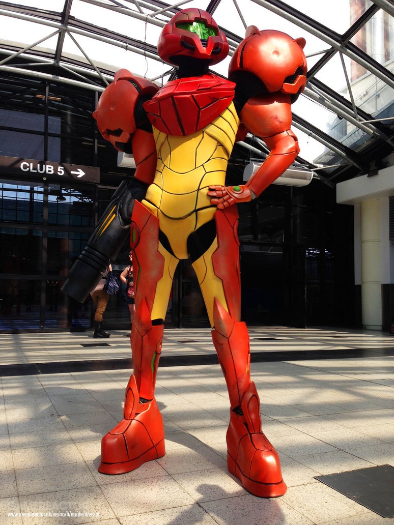 Elearia bjuder på riktigt imponerande Metroid-cosplay - Metroid Prime 3 ...