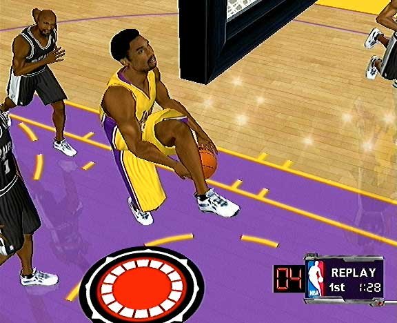 NBA Courtside 2002 Recension - Gamereactor