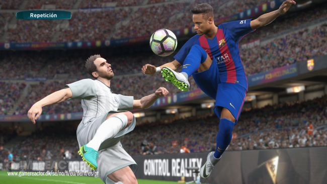 Pro Evolution Soccer 2017 Recension - Gamereactor