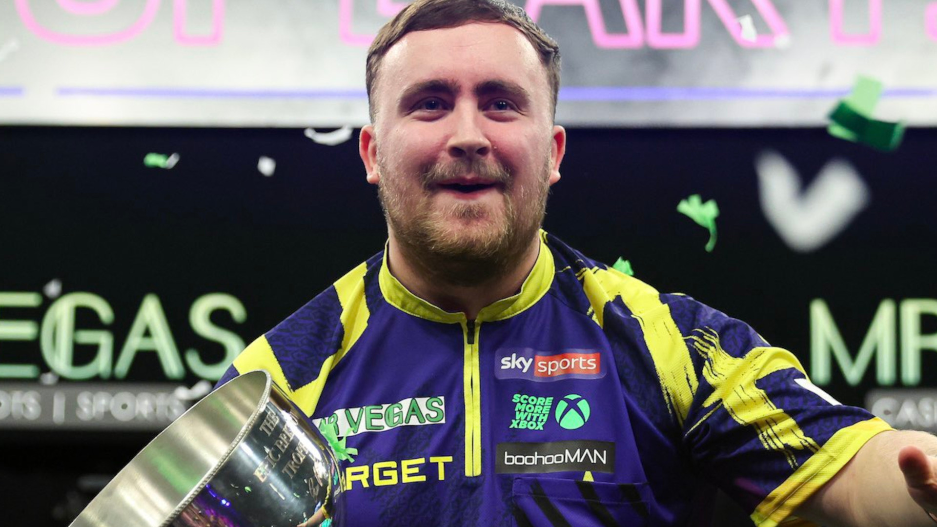 Luke Littler medger att buon "testade honom" men att han har vuxit ...