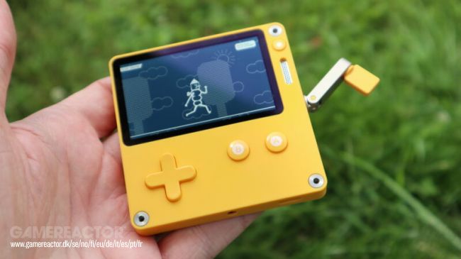 Spelkonsolen Playdate har nu sålt i över 50 000 exemplar - - Gamereactor