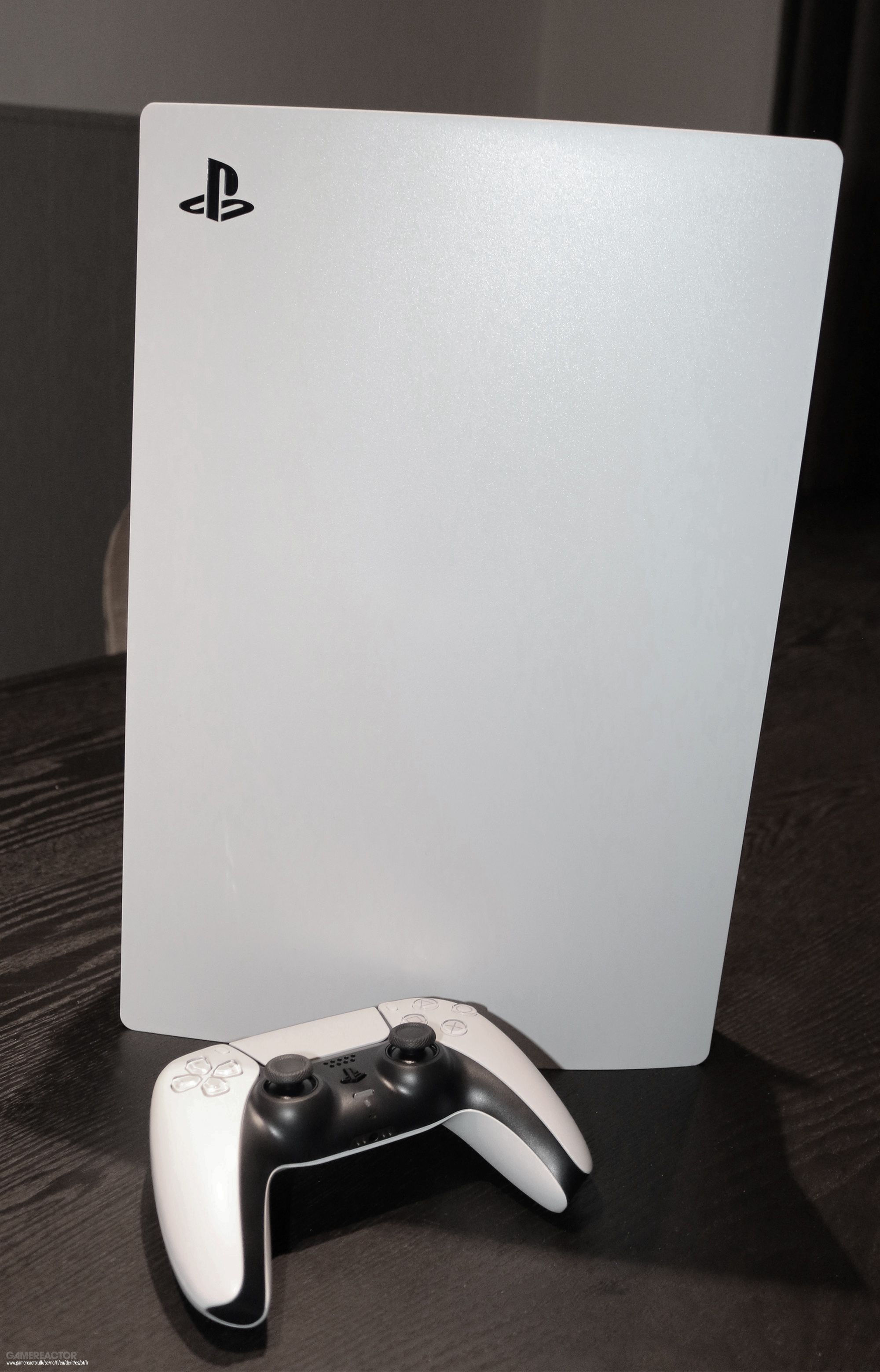 Vi packar upp Playstation 5 - - Gamereactor