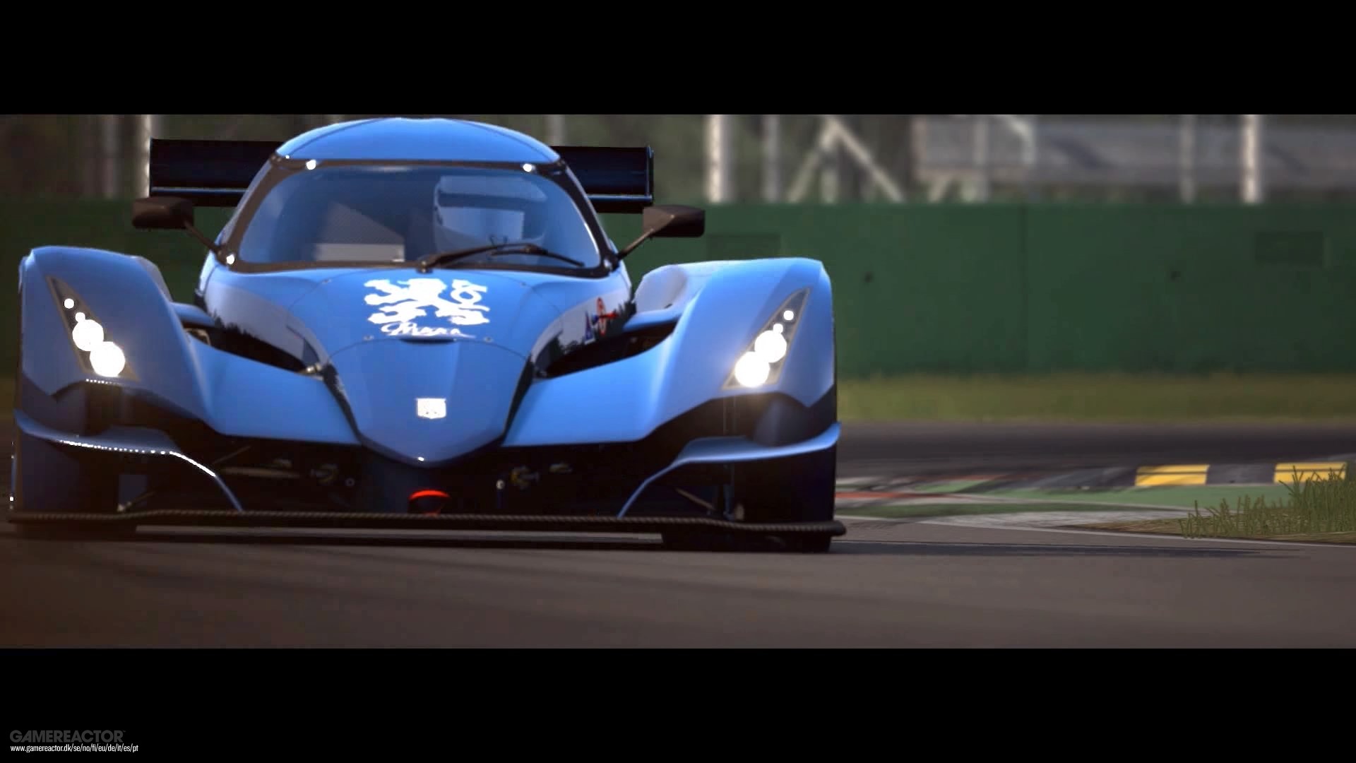 Se smarrigt Assetto Corsa-gameplay från Xbox One-versionen