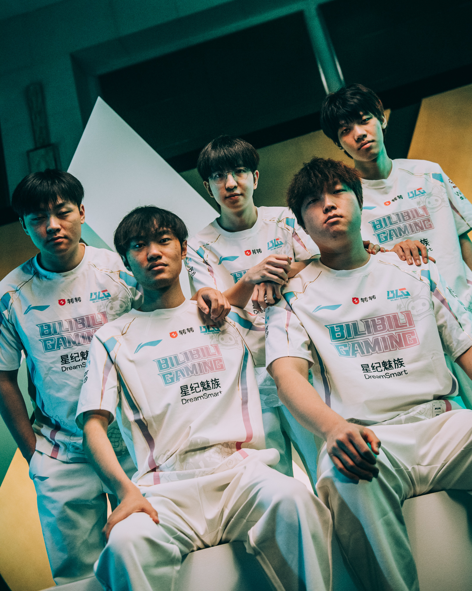 Kolla in schemat för öppningsdagen av League of Legends action på ...