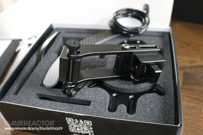 Vi packar upp Sim-Labs Push/Pull Rally Shifter - - Gamereactor