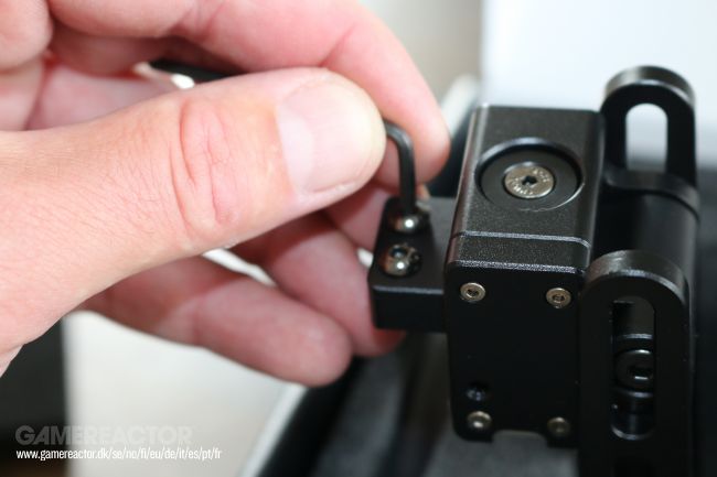 Vi packar upp Sim-Labs Push/Pull Rally Shifter - - Gamereactor