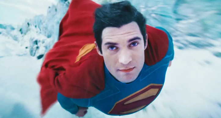 Superman står för en av årets största premiärhelger
