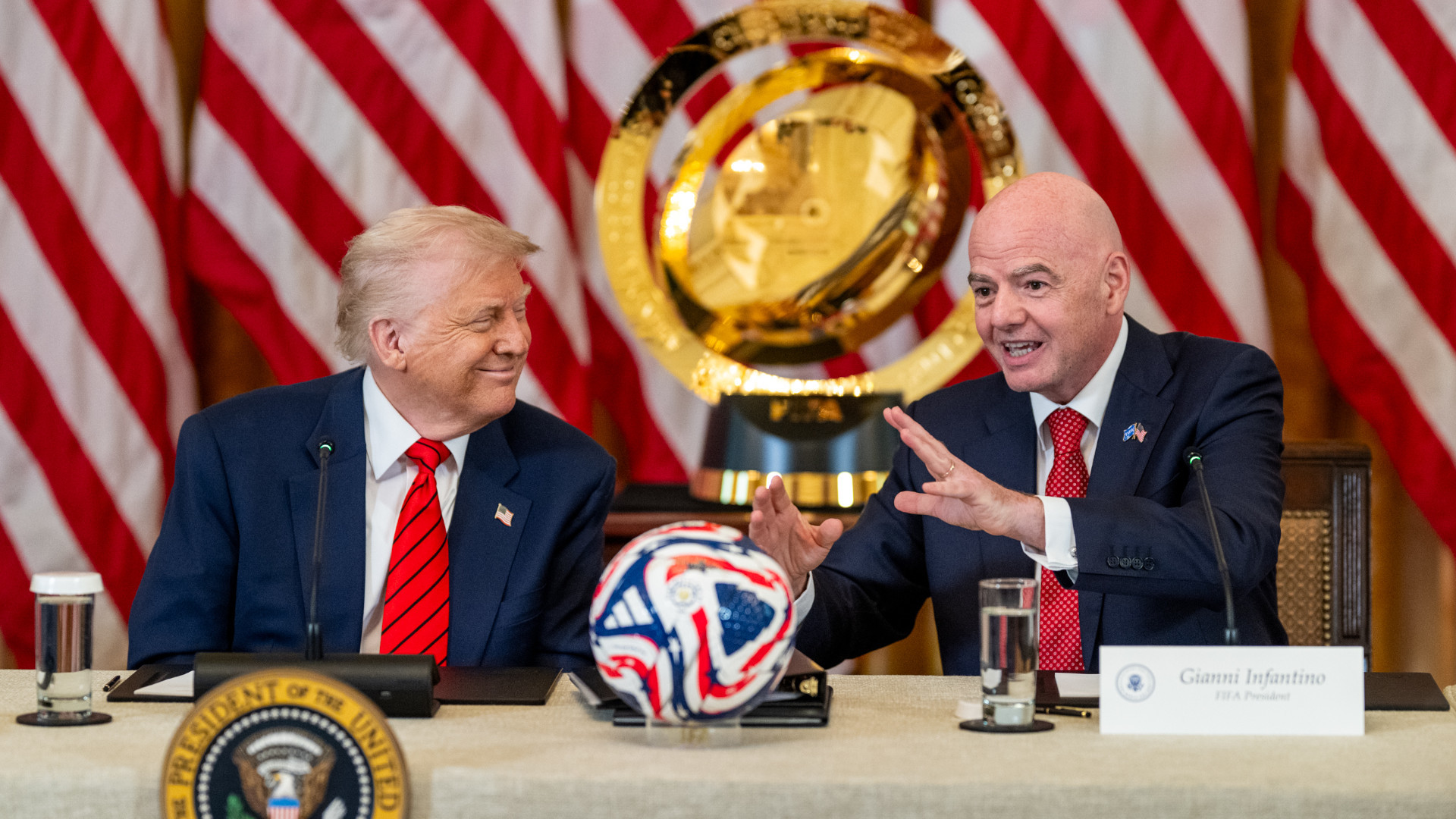 Donald Trump var omedveten om att Ryssland var bannlyst från fotbolls ...