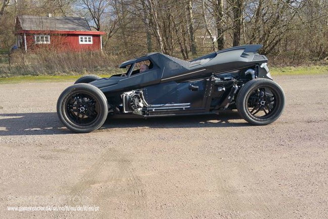 Koenigsegg-ingenjör bygger bilen från Batman: Arkham Knight